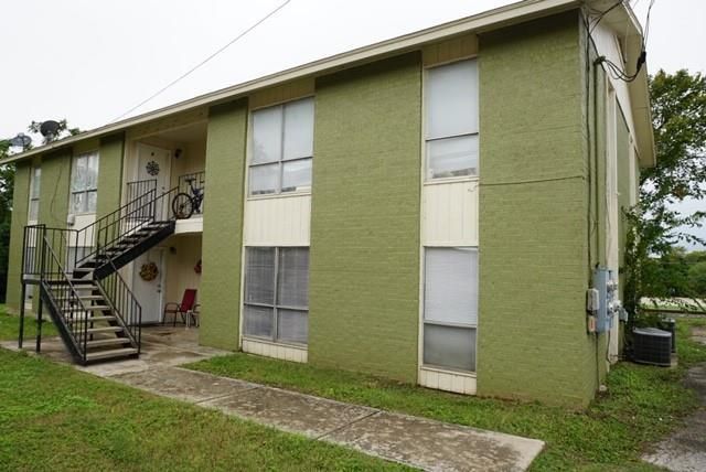 100 Uhland Rd #4, San Marcos, TX 78666 - HAR.com