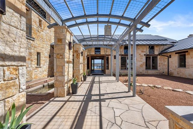 118 Mountain View Cir, Burnet, TX 78611 - HAR.com