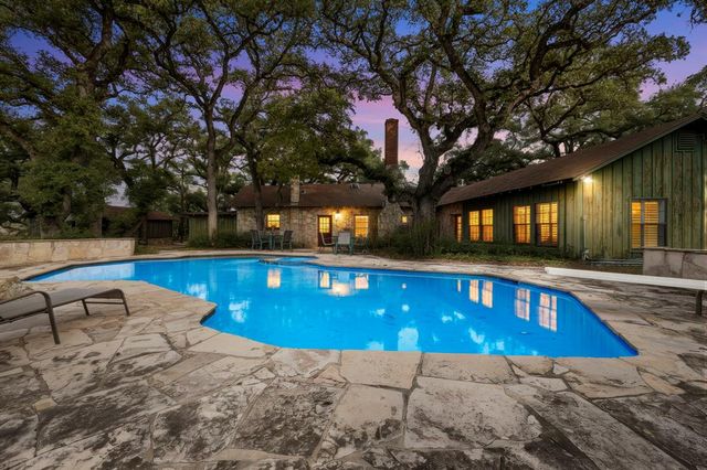 315 Flying R Ranch Rd, Spring Branch, TX 78070 - HAR.com