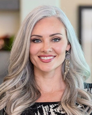 Roxanne Hayes Real Estate Agent and REALTOR - HAR.com